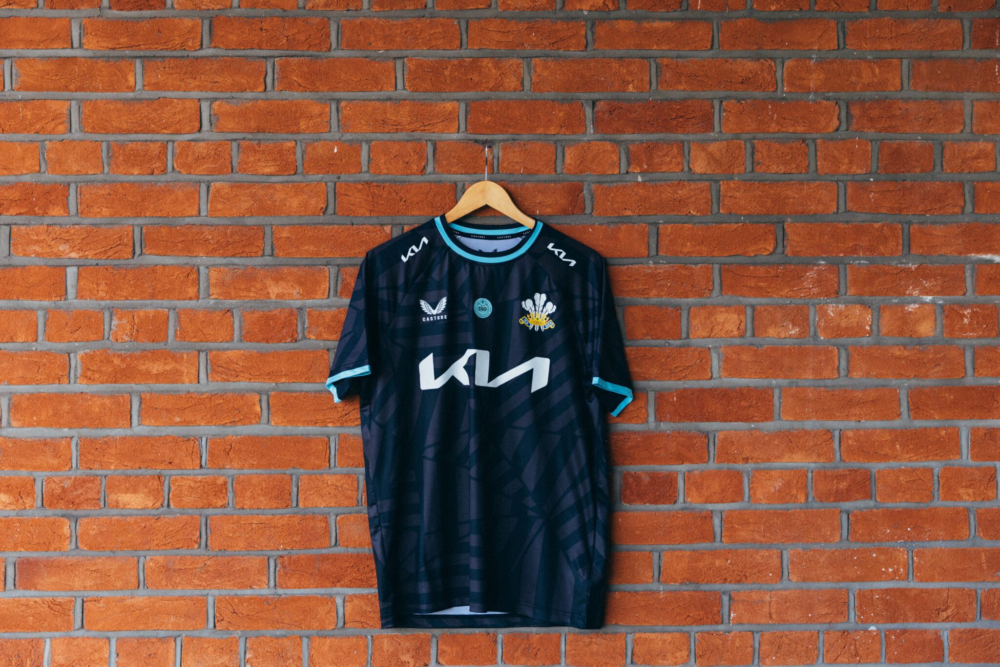 Surrey launch 180th anniversary special edition kits - Kia Oval